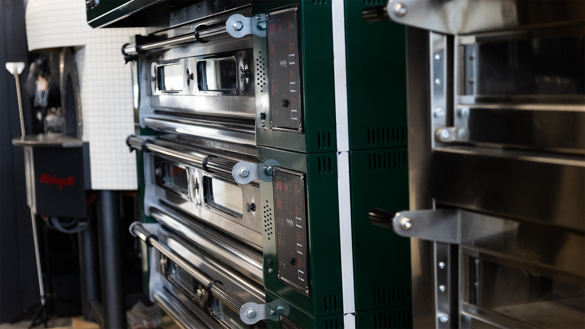 Try Our Commercial Pizza Oven Restaurant Equipment | Italiana FoodTech